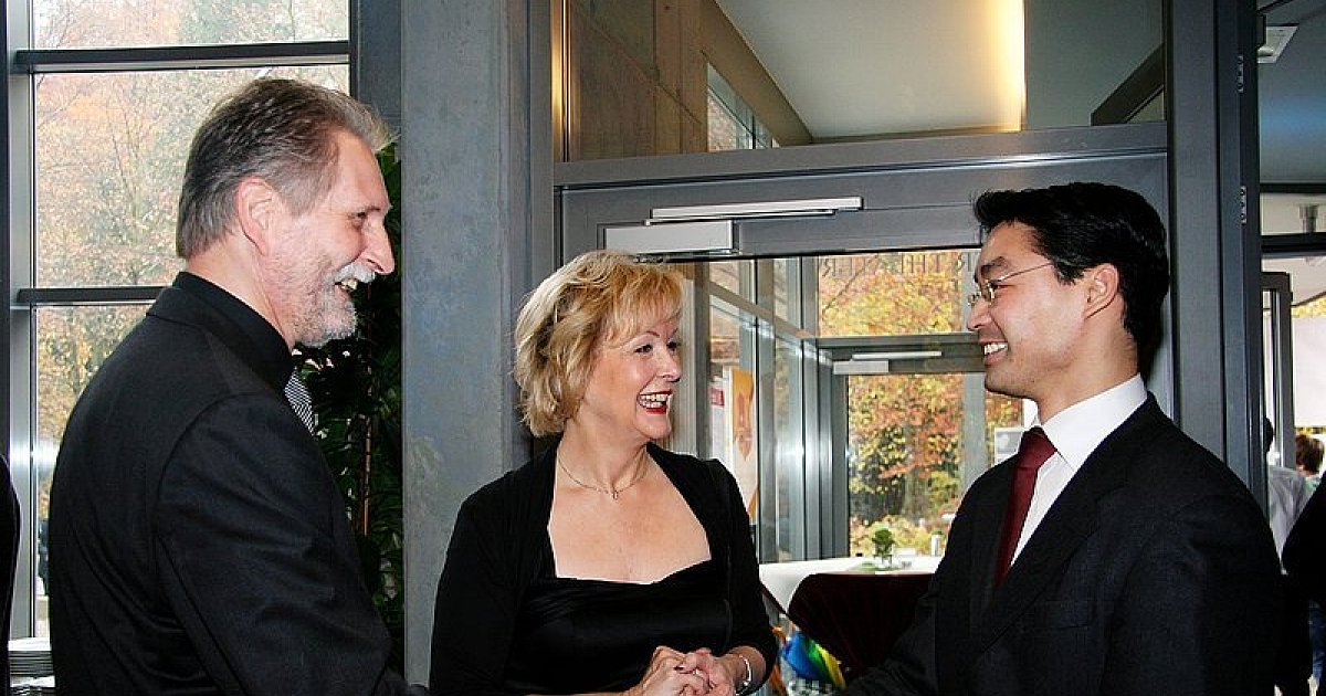 Gudrun Kopp genießt Geburtstagsfest | Lokale Nachrichten aus Lippe - LZ.de