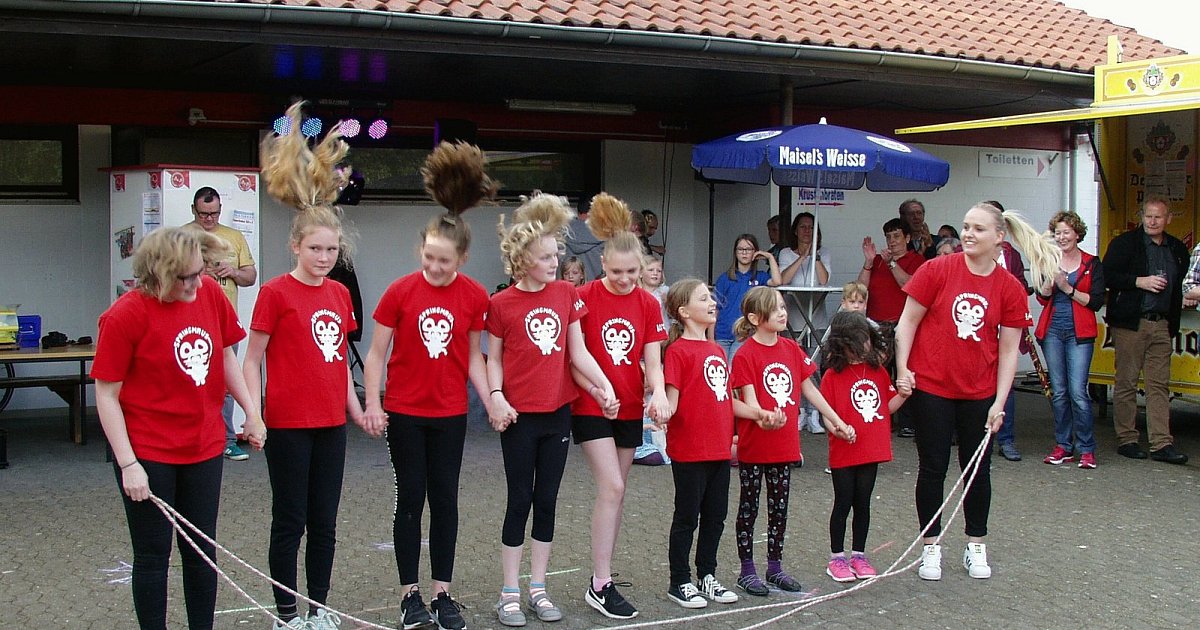 Zum Dorfgemeinschaftsabend bietet der SuS Stemmen-Varenholz viele ...