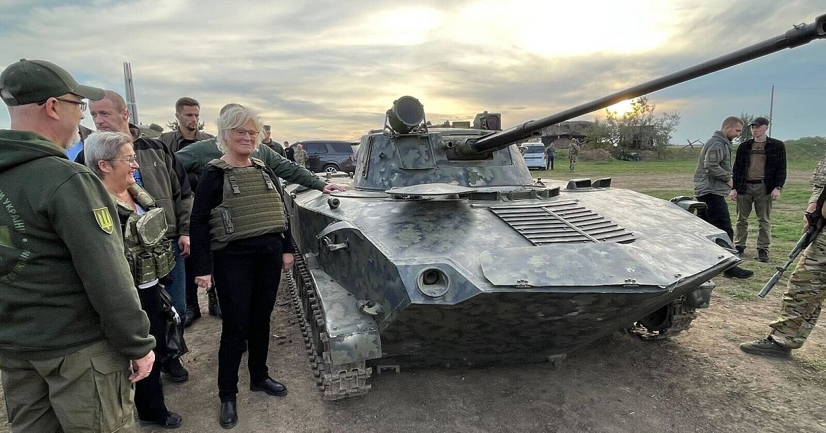 Solidaritätsreise im Zeichen des Krieges | Nachrichten aus aller Welt - LZ.de