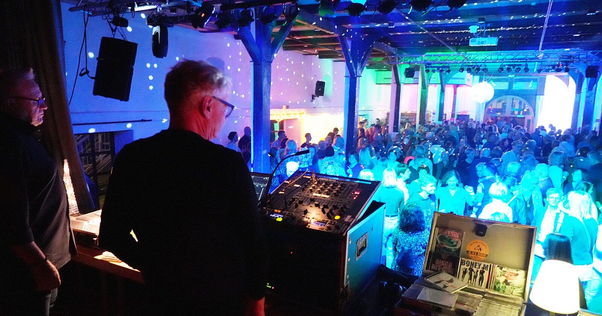 Hunky-DJ nutzt Kontakte, um die Burgscheune Horn zu reaktivieren ...