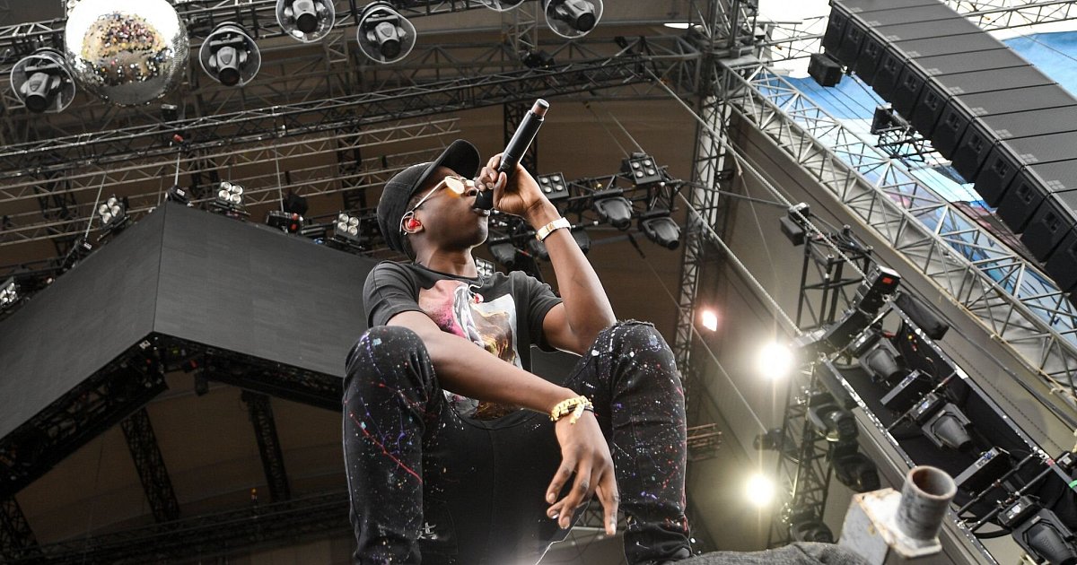 Zwölf Jahre Haft für französischen Rapper MHD | Leute - LZ.de