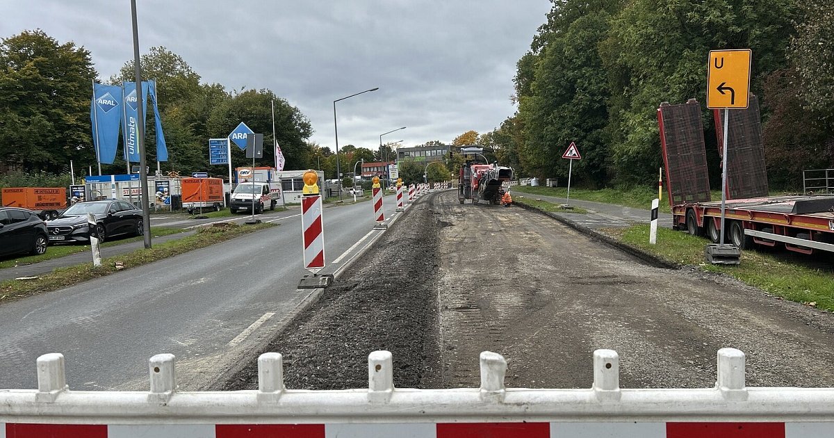 So belastet die Baustelle an der Heidenoldendorfer Straße in Detmold die Geschäfte | Lokale ...