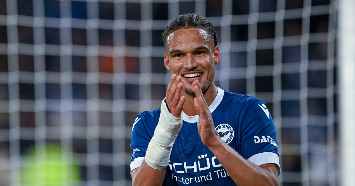 Muss Arminia Bielefeld aufsteigen, damit Joel Felix bleibt? | DSC ...