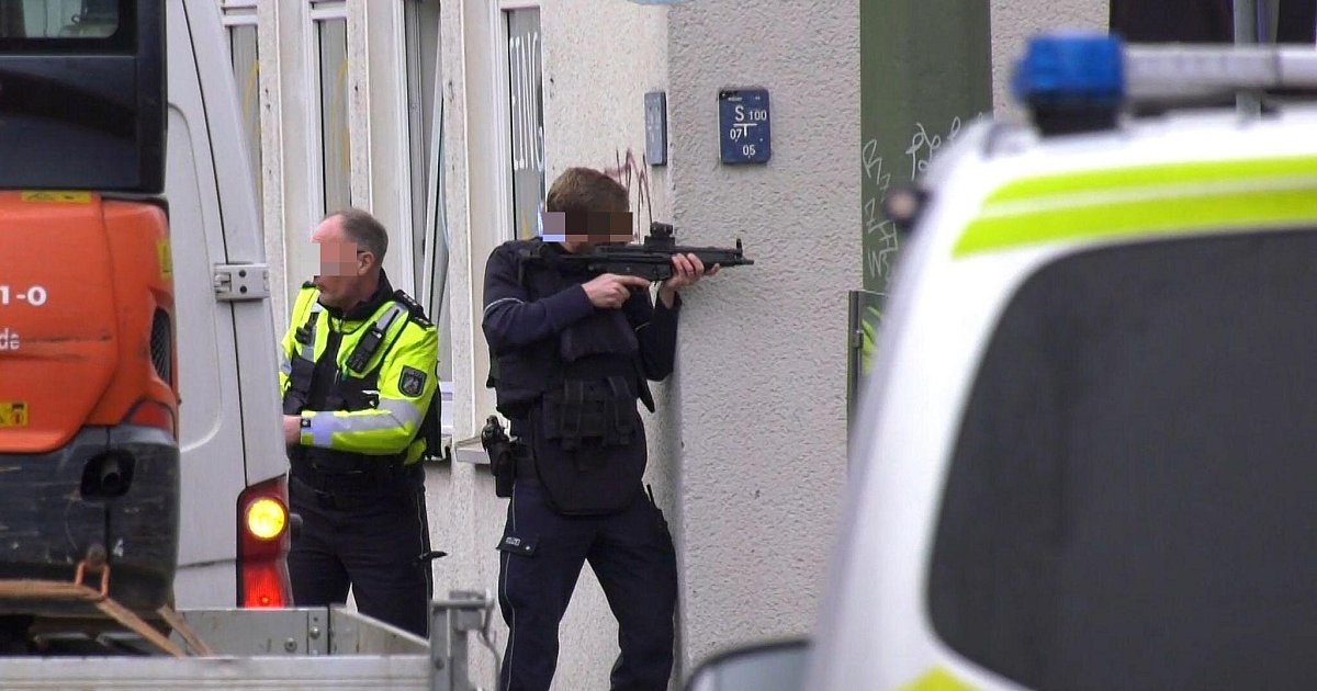 Schüsse im Fall Nimani: Darum trug ein Polizist eine ungeladene Waffe ...