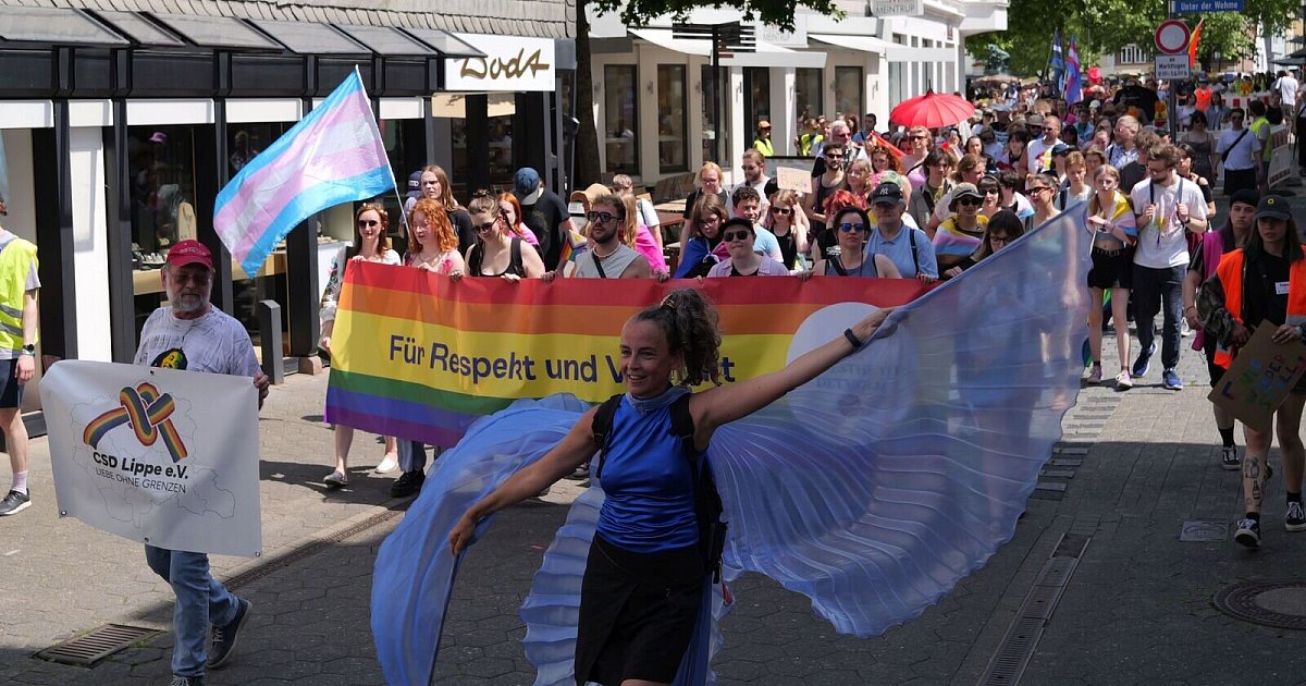 Bunt, laut und politisch: CSD Lippe setzt Zeichen für Vielfalt und ...