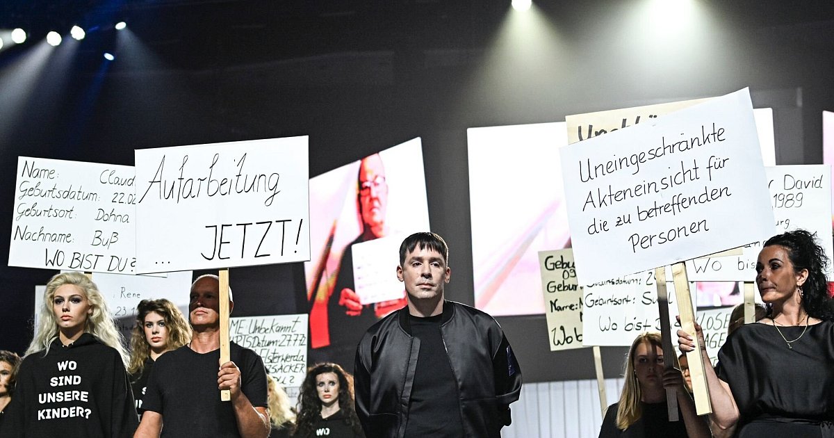 Aznude.in i was forced to wait to wait a few 5-10 moments