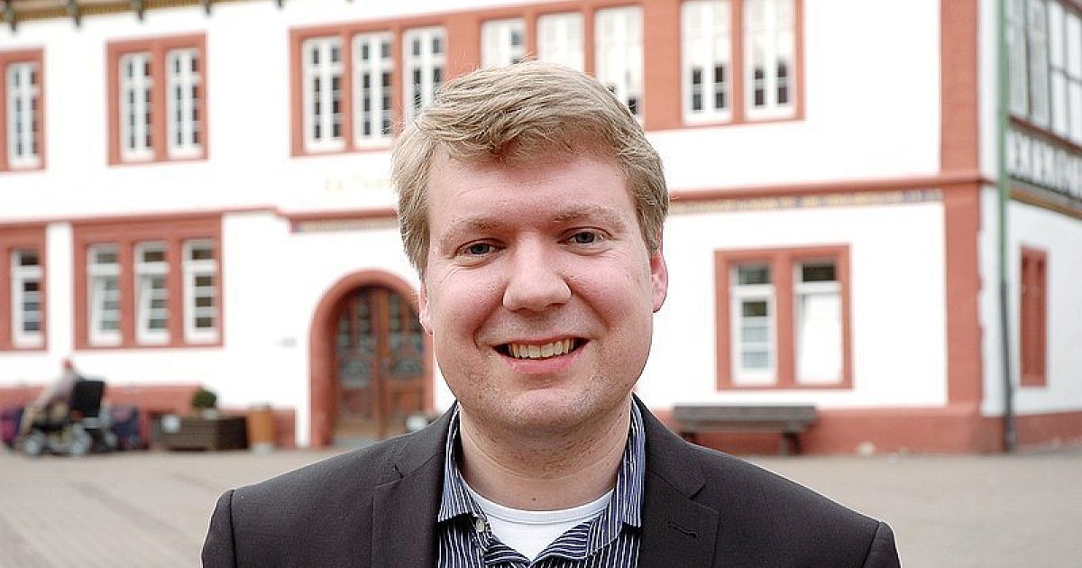 Dr. Michael Möller bekommt Dissertationspreis | Lokale Nachrichten aus ...
