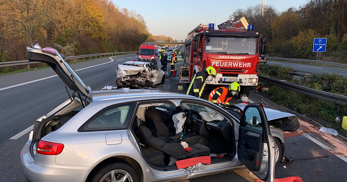Schwerer Unfall auf der A2 - Mutter stirbt noch an der Unfallstelle | Nachrichten aus ...