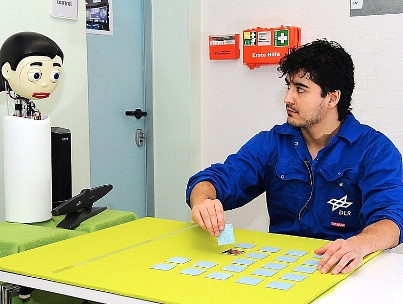 Forscher der Uni Bielefeld testen Roboter fürs All | Nachrichten aus ...