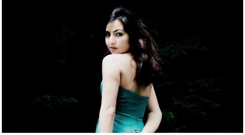 Violonistin Farida Rustamova spielt das Sibelius-Konzert | Kultur aktuell - LZ.de