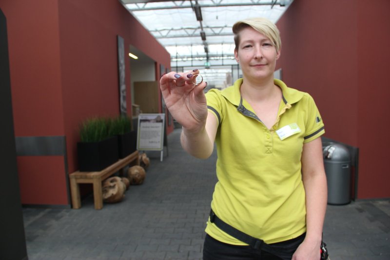 Wem gehört der Ehering aus dem Gartencenter Brockmeyer? | Lokale Nachrichten aus Lippe - LZ.de