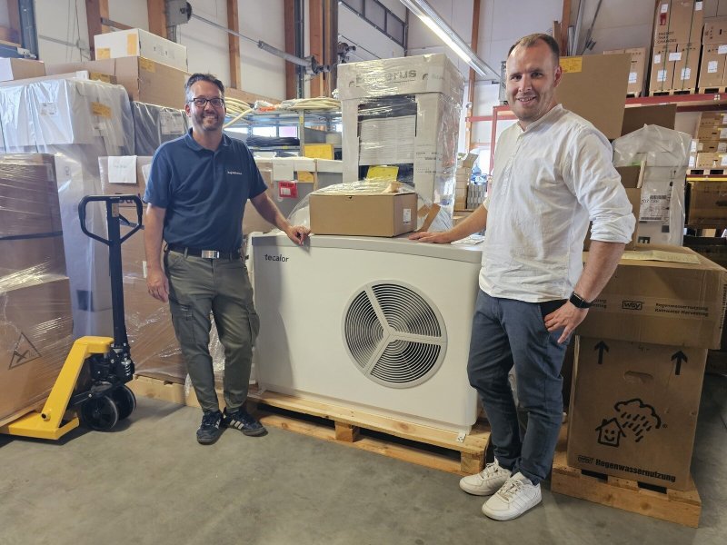 Lagenser Handwerker erklärt, was die Wärmepumpe so teuer macht | Lokale ...