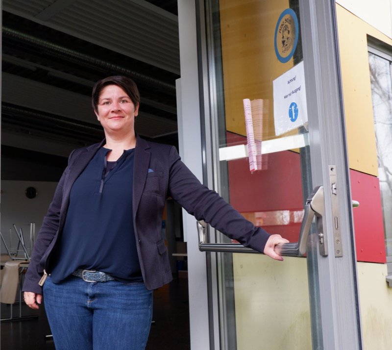 Katrin Freitag ist neue Leiterin der Hauptschule Heidenoldendorf ...