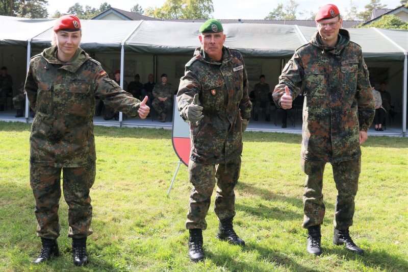 Stabsfeldmeldekompanie hat erstmals eine Chefin an der Spitze | Lokale ...