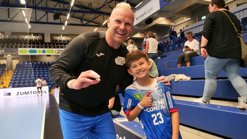 Legendenspiel in Lemgo: Lippischer Logi lernt TBV-Bermudadreieck kennen ...