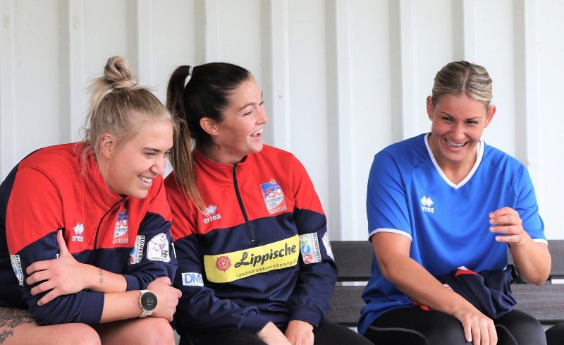 „Das tut mir echt weh“: Diese Blomberger Spielerin beendet ihre ...