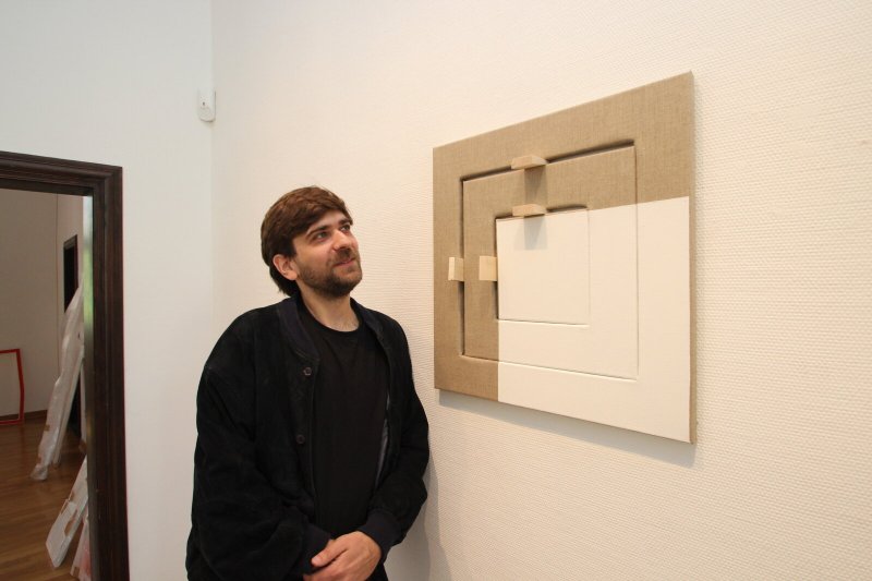 Künstler Marco Stanke zeigt im Braker Eichenmüllerhaus sein "Kollektiv ...