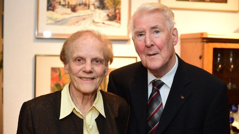 Ehemaliger Landrat aus Lemgo heiratete am Tag nach Weihnachten | Lokale ...