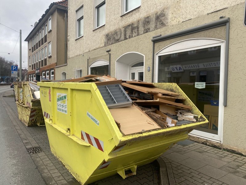 Apothekensterben in Bielefeld: Weiteres Traditionsunternehmen ...