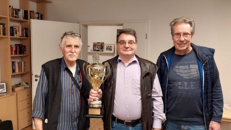 Im Strate-Haus wird gereizt und gekontert | Lokale Nachrichten aus ...