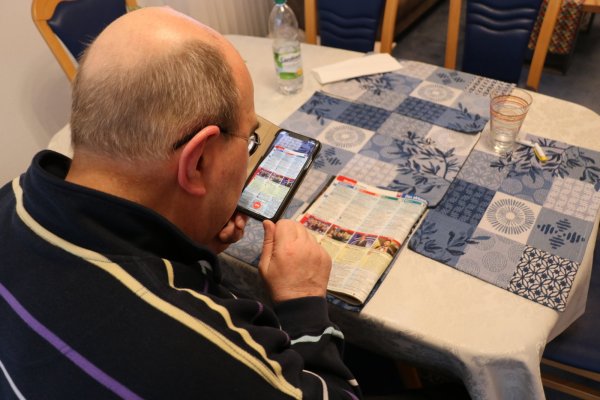 Bad Salzufler testet Blinden-App | Lokale Nachrichten aus Bad Salzuflen ...