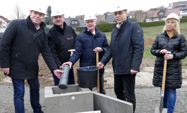 Stadt Lügde legt Grundstein für die neue Kita in der Schlesierstraße | Lokale Nachrichten aus ...
