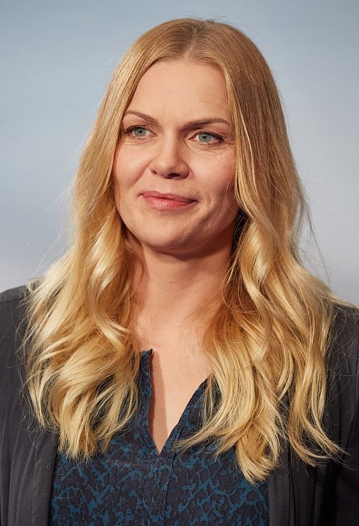 Über Leben und Liebe: Anna Loos und ihr «Werkzeugkasten» | Neues aus ...