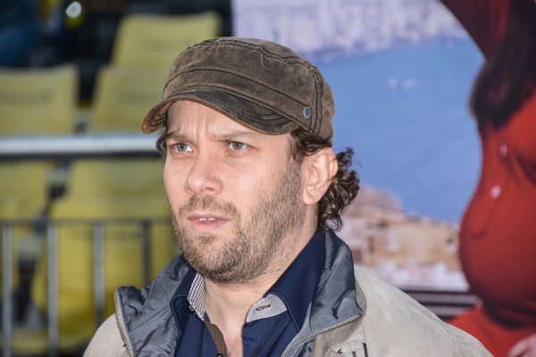 Christian Ulmen twittert gegen Paderborner AfD-Kandidaten | Nachrichten ...