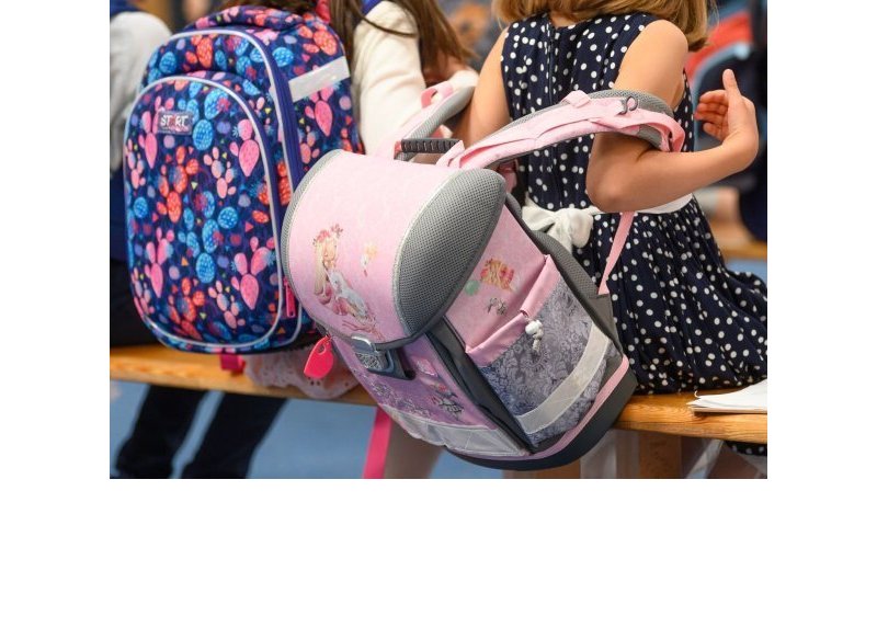 Doppelt so schwer wie empfohlen: Viele Ranzen wiegen zu viel ...