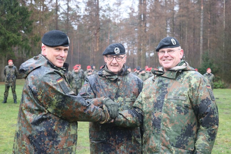 Doppelter Personalwechsel in der Panzerbrigade 21 | Lokale Nachrichten ...