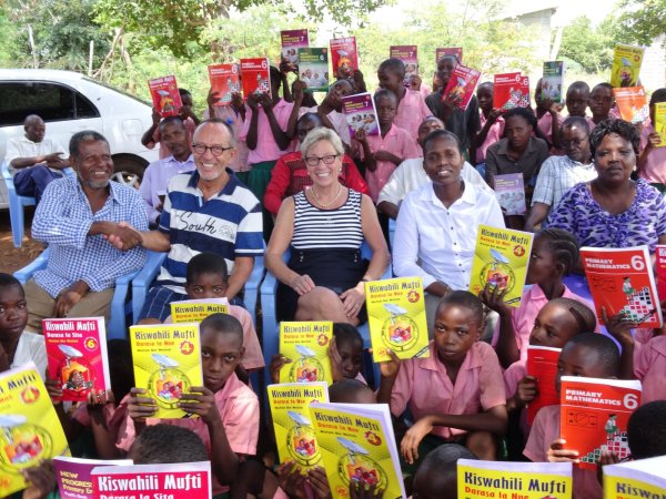 Extertaler finanzieren Wellblechdach für Schule in Kenia | Lokale ...