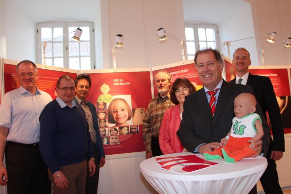 Alkohol vergiftet das ungeborene Kind | Lokale Nachrichten aus Lippe ...