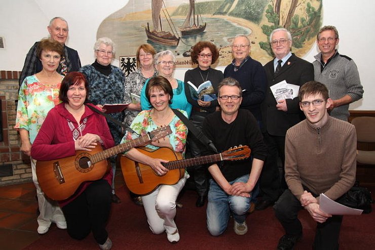 Mit Poesie Vergangenheit bewältigen | Lokale Nachrichten aus ...