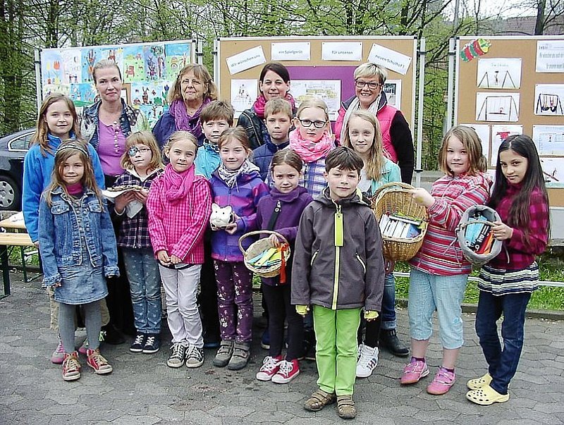 Grundschule plant einen neuen Spielhof in Hohenhausen | Lokale ...