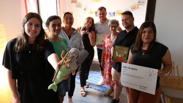 Kinder und Trauer: Dieser neue Verein bricht das Tabu und sprudelt über ...