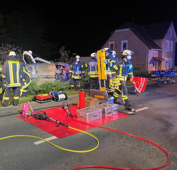 Einsatzreicher Sonntagmorgen für die Detmolder Feuerwehr | Lokale Nachrichten aus Detmold - LZ.de