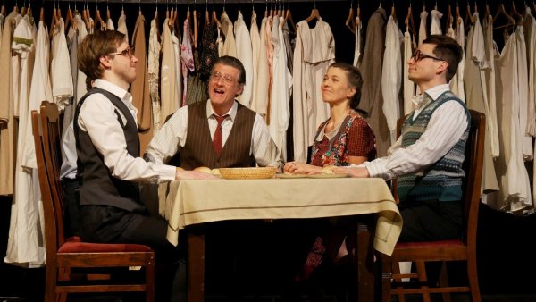 Ernstes Thema mit einem Schuss Komik in der Konzerthalle | Lokale ...