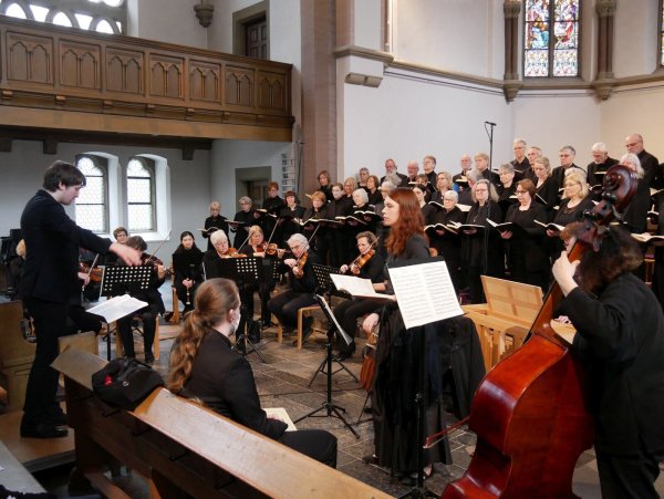 Händels "Messias" (Teil 2) begeistert in Detmolder Martin-Luther-Kirche | Lokale Nachrichten aus ...