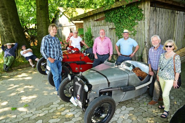 Alte Austin Sevens touren durchs Lipperland | Lokale Nachrichten aus ...