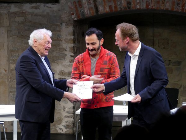 Werk "mit Wucht": Schriftsteller erhält Christian-Dietrich-Grabbe-Preis ...