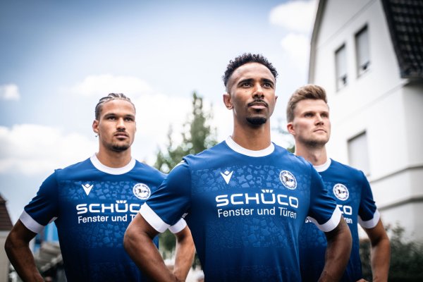 Jetzt offiziell: Arminia präsentiert das neue Trikot | DSC Arminia ...