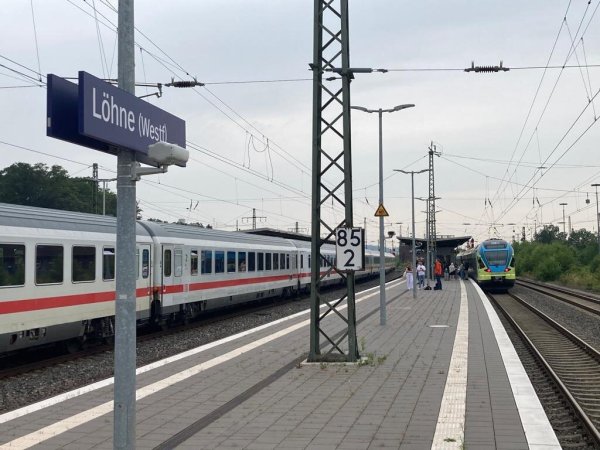 Notarzteinsatz beendet: Weitere Zugverspätungen von Bielefeld in den Norden | Nachrichten aus ...