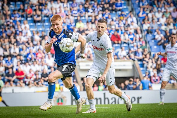 Arminia Bielefeld bindet Louis Oppie längerfristig | DSC Arminia ...