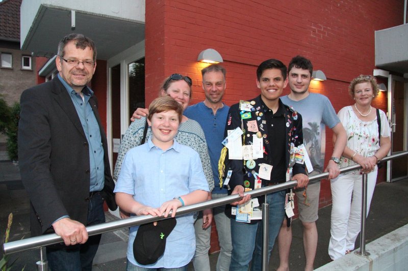 Lemgoer Rotarier wollen Jugendlichen die Türen in die Welt öffnen ...