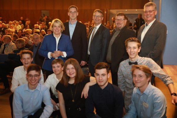 Lagenser Gymnasiasten bringen Bürgermeisterkandidaten ins Schwitzen ...