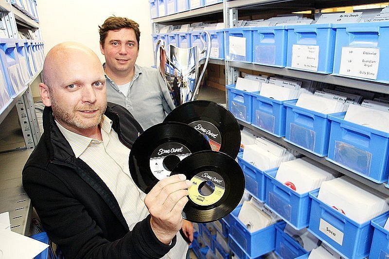 Reggae-Platten gehen aus Lage in die Welt | Lokale Nachrichten aus Lage ...