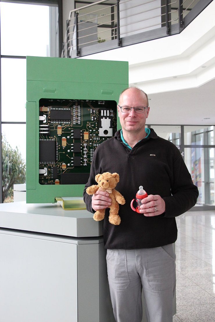 Nur wenige Väter nehmen die Elternzeit voll in Anspruch | Lokale ...