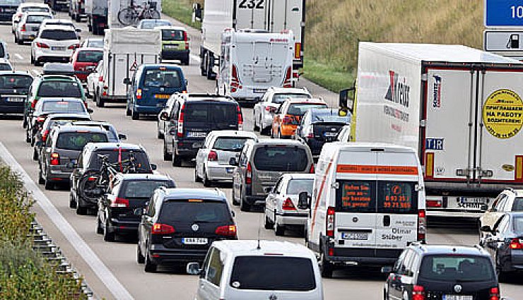 A2 Richtung Berlin nach LKW-Brand wieder frei | Nachrichten aus Ostwestfalen-Lippe - LZ.de