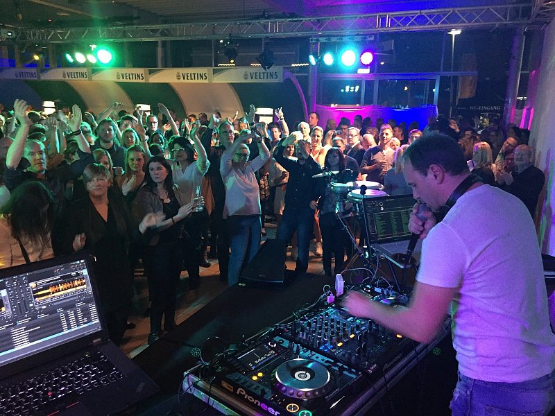 "Mr. President" ist Stargast der Glashausparty in Blomberg | Lokale ...