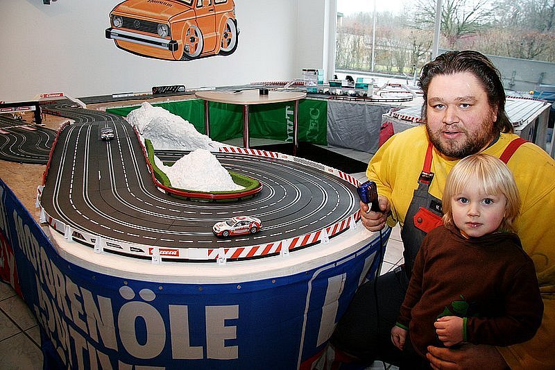 Michael Klenke's Instagram, Twitter & Facebook on IDCrawl